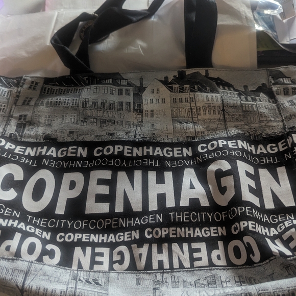 Robin Ruth | Bags | Robin Ruth Copenhagen Large Tote | Poshmark